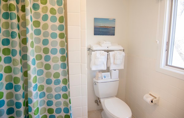 Provincetown Accommodations - Cape Colony Inn
