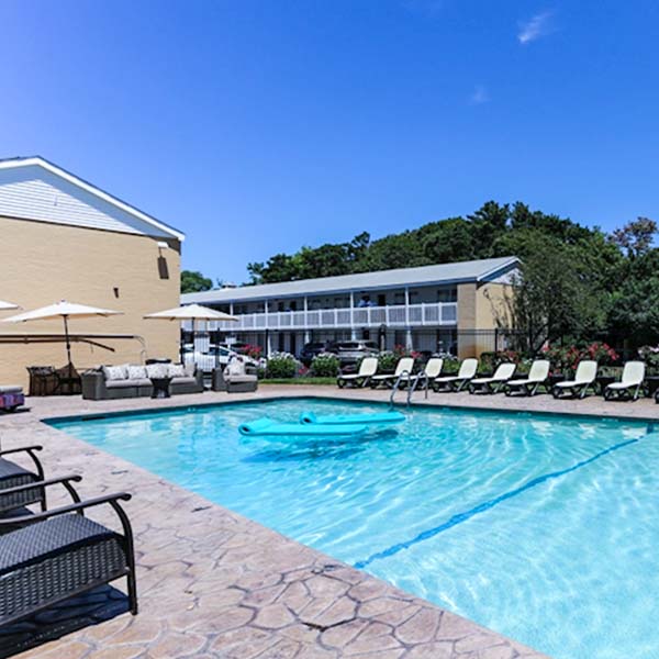 Provincetown Hotel on Cape Cod – Cape Colony Inn